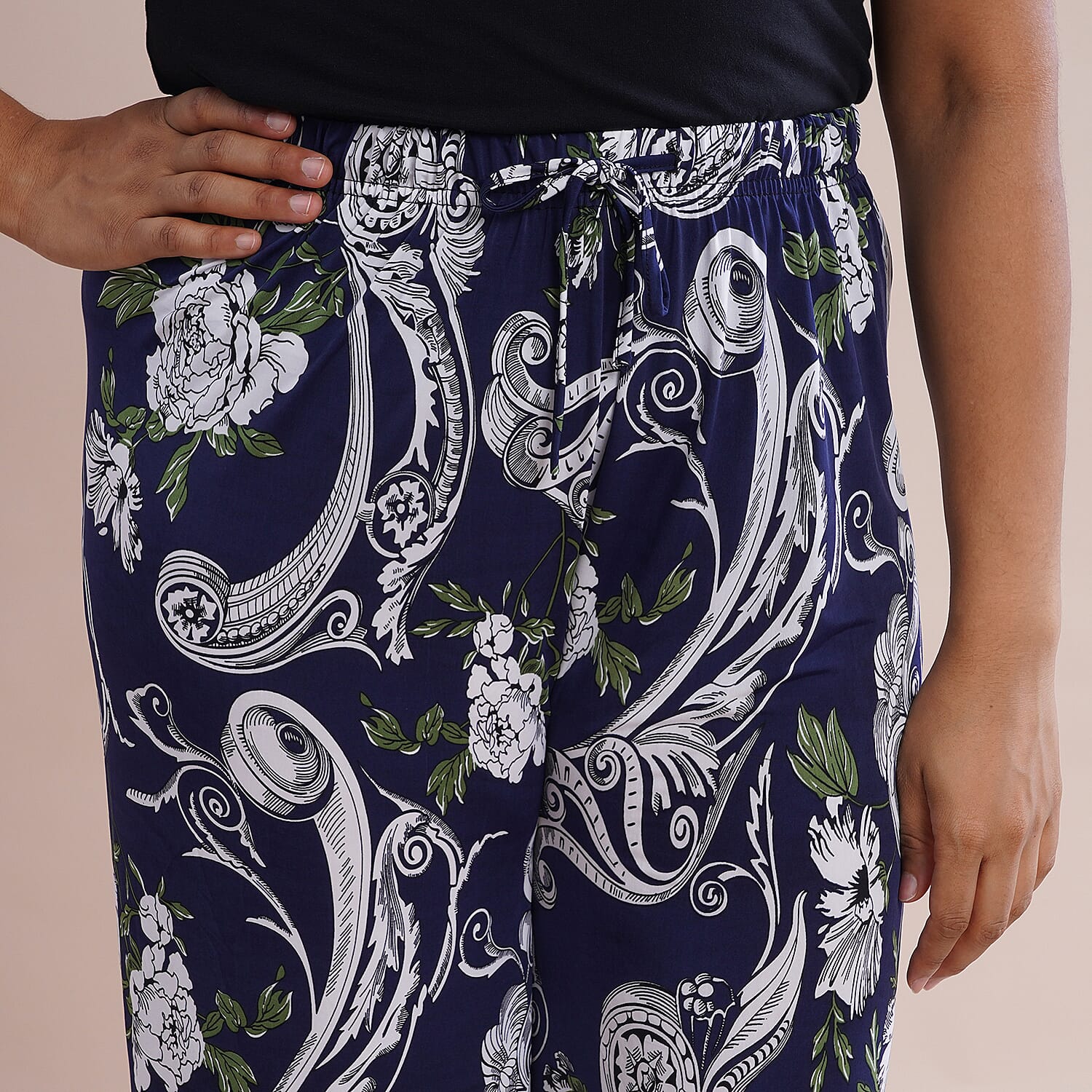 TAMSY Wide Leg Floral Printed Trousers - Navy - 6348147 - TJC
