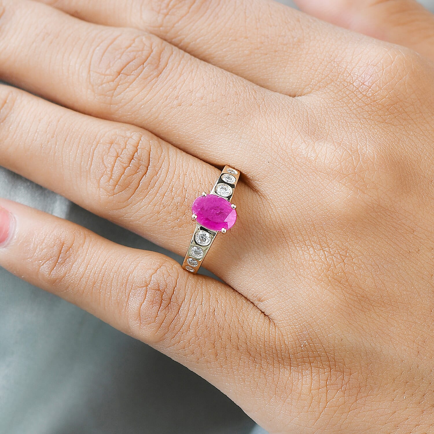 9K Yellow Gold AAA Mozambique Ruby and Moissanite Ring 1.88 Ct ...