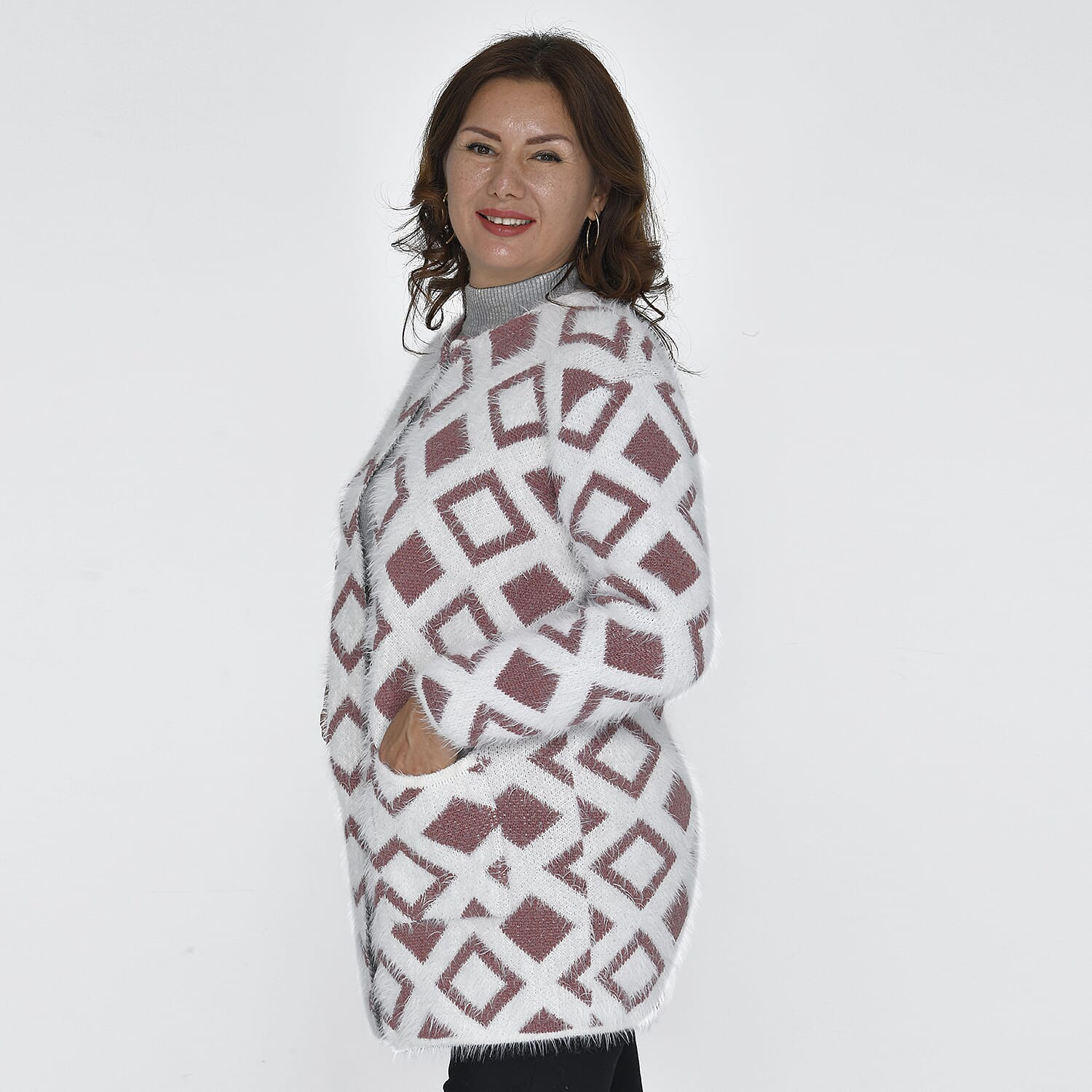 TAMSY Geometric Pattern Women's Sweater - Pink and White - 7177070 - TJC