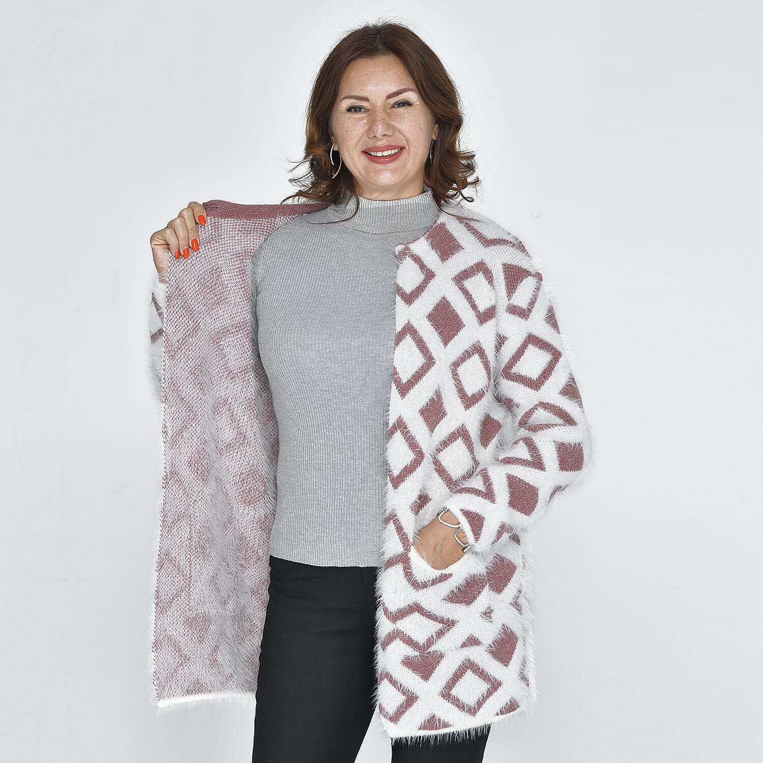 TAMSY Geometric Pattern Women's Sweater - Pink and White - 7177070 - TJC