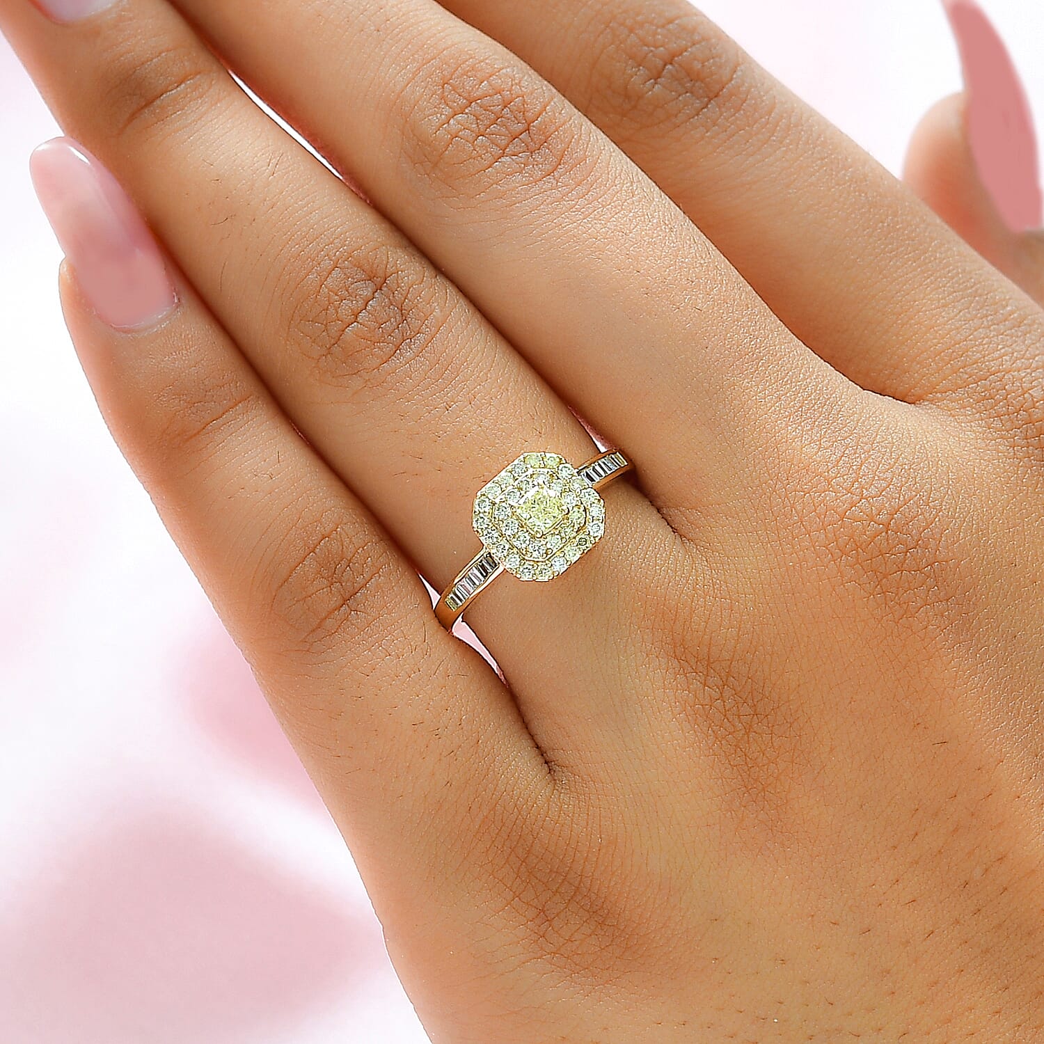 14K Yellow Gold SGL Certified Natural Yellow Diamond (SI/I1) and White ...