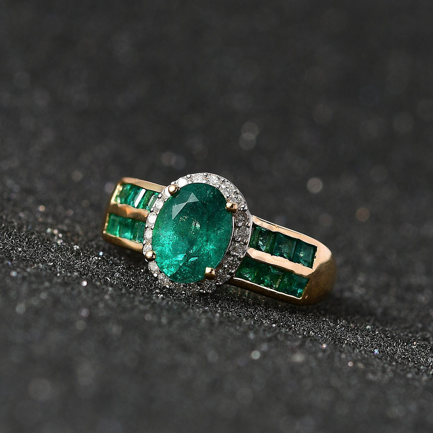 Gemfields AAA Emerald 9K Yellow Gold and Diamond Ring 1.82 Ct ...