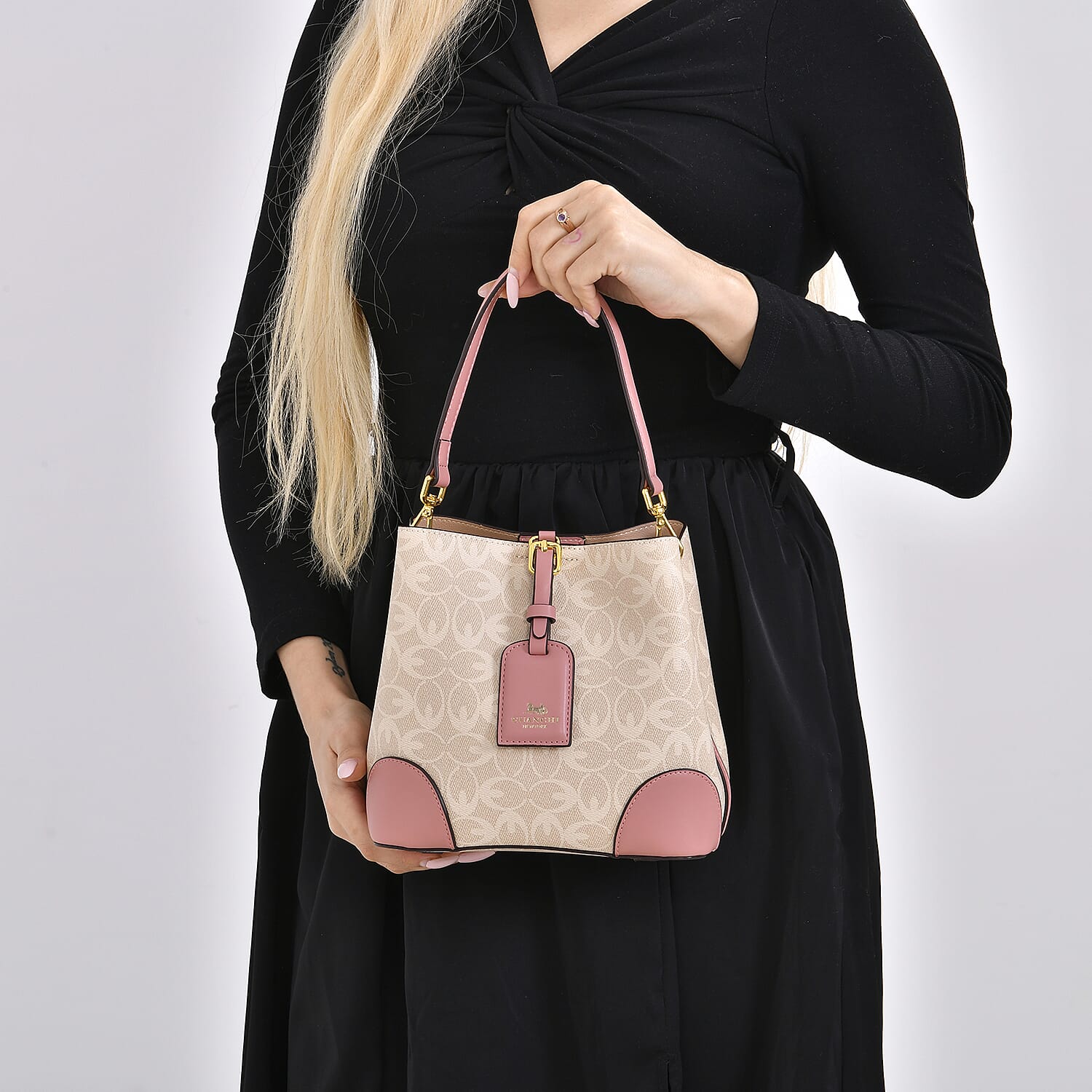 Guanchi Crossbody Bag with Exterior Zipped Pocket - Off White & Pink ...