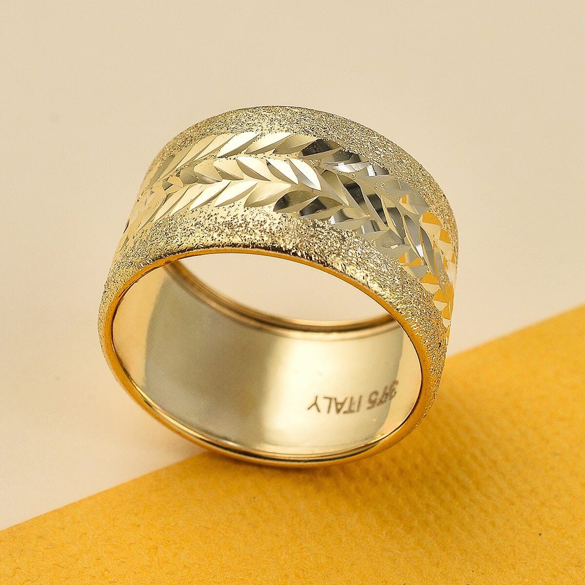Maestro Collection - 9K Yellow Gold Diamond Cut Arrow Ring - M7723086 - TJC